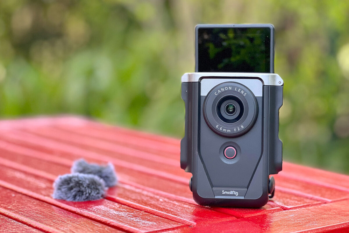 Canon PowerShot V10 review - small size, large sensor (+ video ...